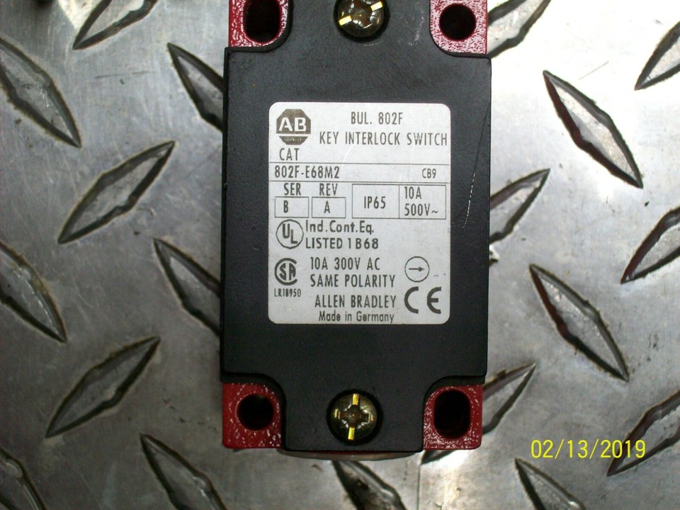 NEW ALLEN BRADLEY KEY INTERLOCK SWITCH SERIES B REV A , 802F-E68M2 | eBay