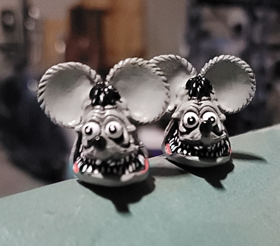 RAT FINK License PLATE BOLTS Hot Rod Chopper MOON vtg style Custom Ed ...