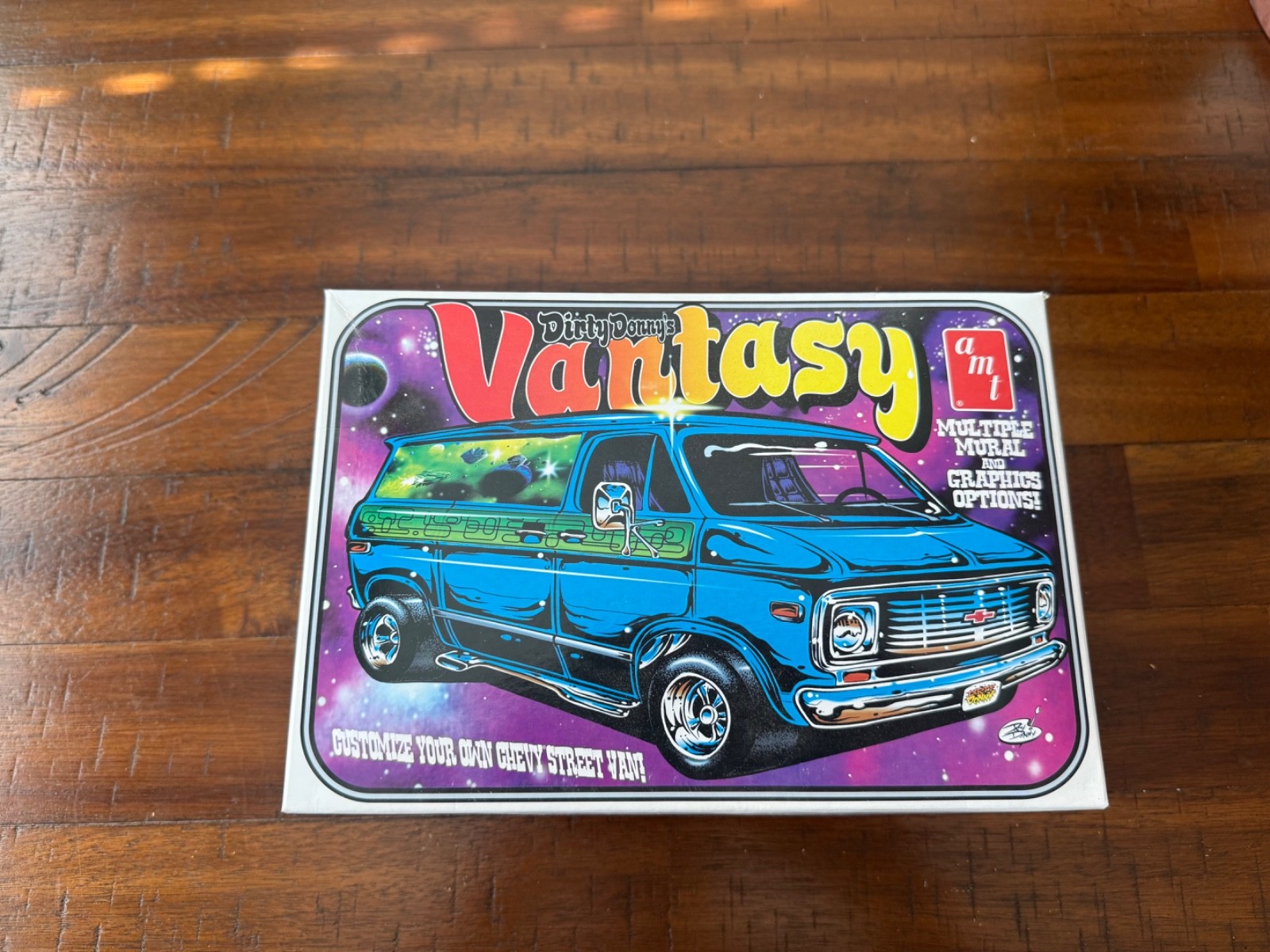 AMT 1:25 Dirty Donny's Vantasy 1970 Customizable Chevy Van Model Kit ...