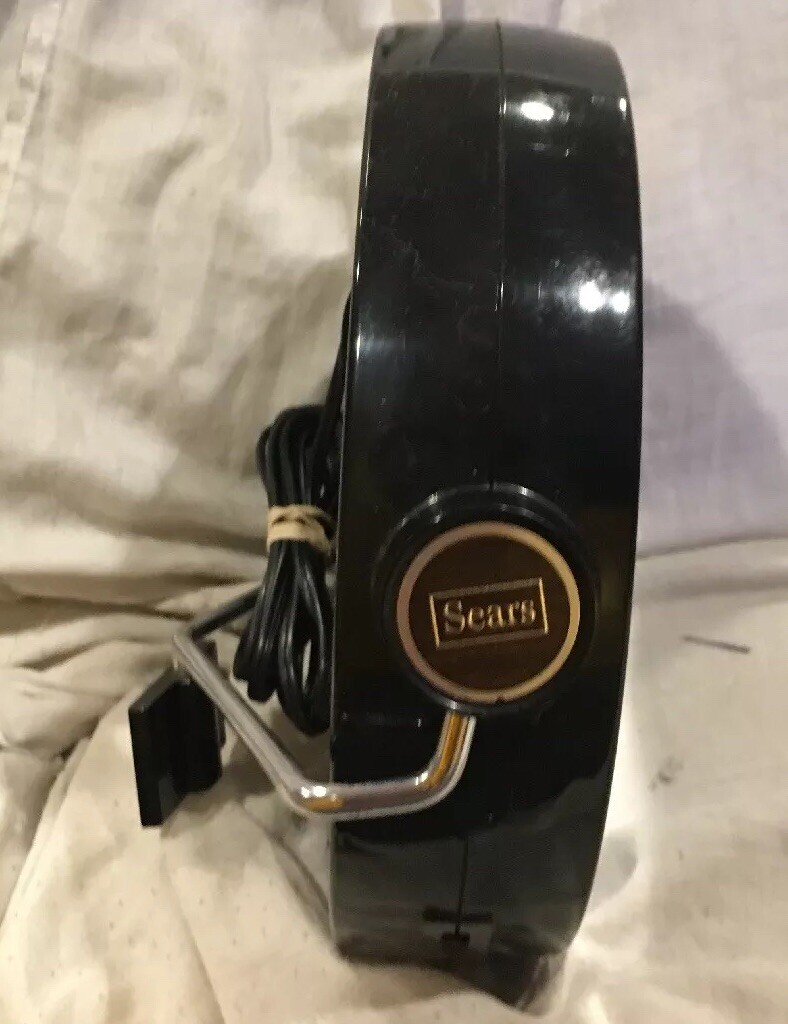 Vintage Sears Makeup Mirror Lighted Wall Mount & Magnified 9” Round ...