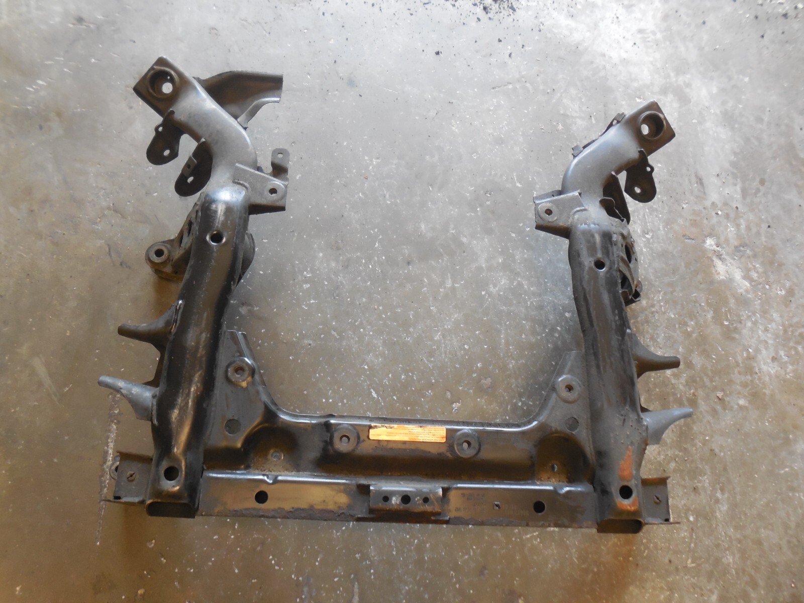 BMW E90 E92 325xi 328xi AWD Front Suspension Sub frame Cross member ...