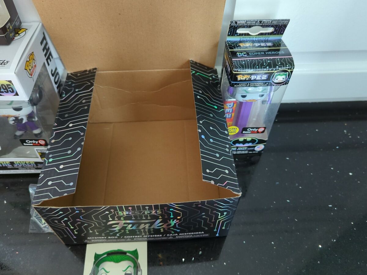 Funko Pop DC Comics Joker VR Gamer Box Lot, Chase GameStop Funko Pop DC Comics Joker VR Gamer Box Lot, Chase GameStop
