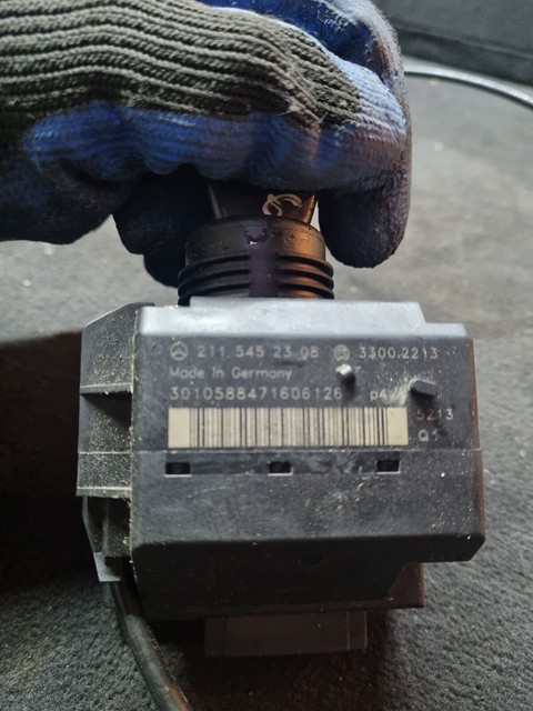 MERCEDES W211 E Class Smart Key Ignition Switch OEM 2115452308 F10 for ...