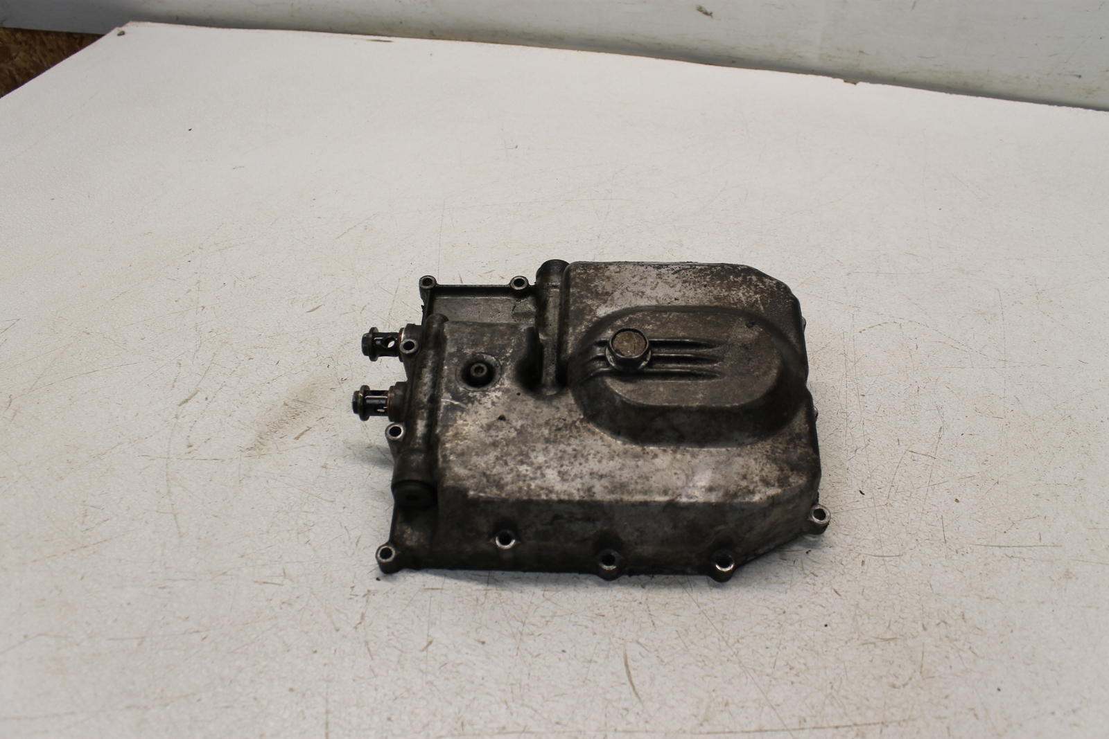 94 SUZUKI KATANA 600 GSX600F ENGINE MOTOR BOTTOM OIL PAN COVER 11511 ...