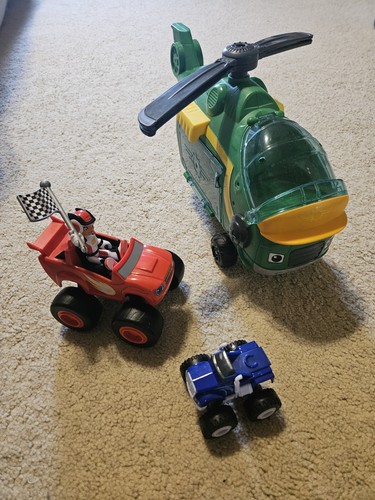 Blaze & the Monster Machines Toy Set with Swoops Helicopter, Blaze, AJ ...