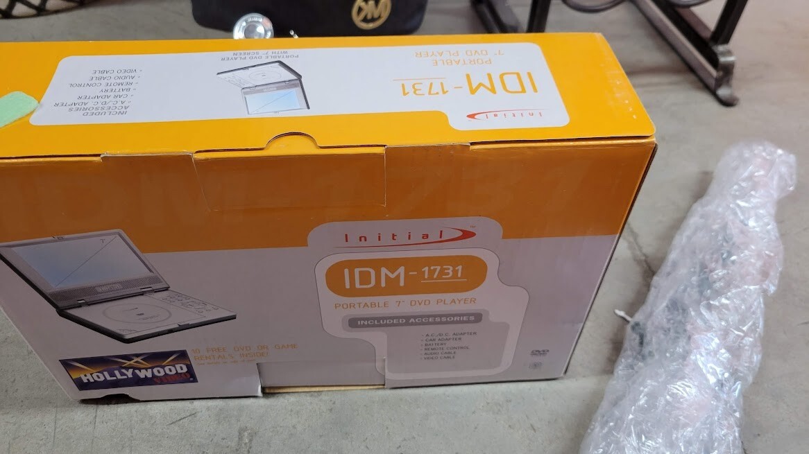 NEW IN BOX SEALED INITIAL IDM 1731 PORTABLE 7” DVD PLAYER NEW | eBay