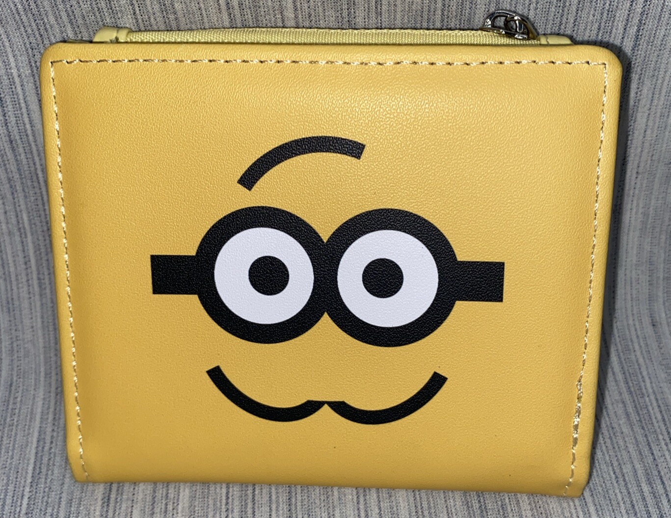 Minions 4 Wallet Bi Fold Yellow Minison Life | eBay
