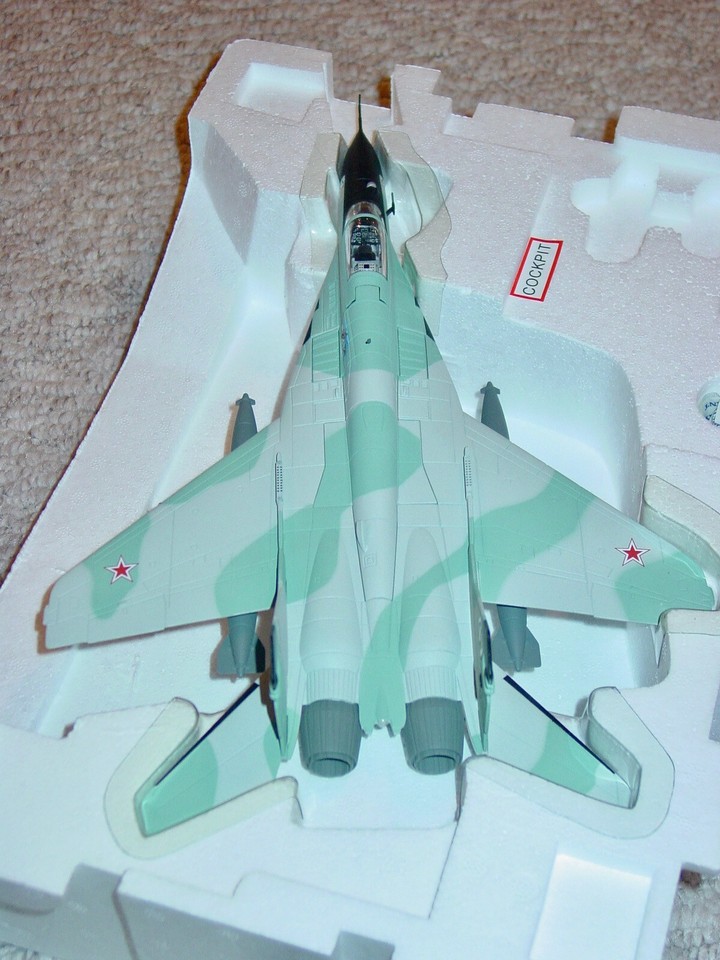 Franklin Mint Armour diecast B11B607 MiG-29 Soviet Air Force "Moskva" 1 ...