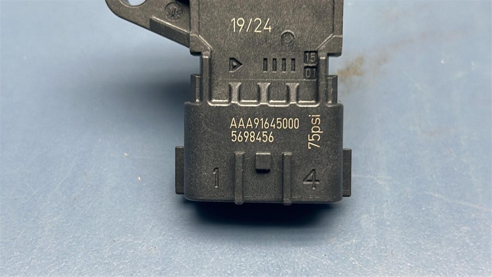 GENUINE Cummins 5698456 Pressure Temperature Sensor 2897334 2897334NX ...