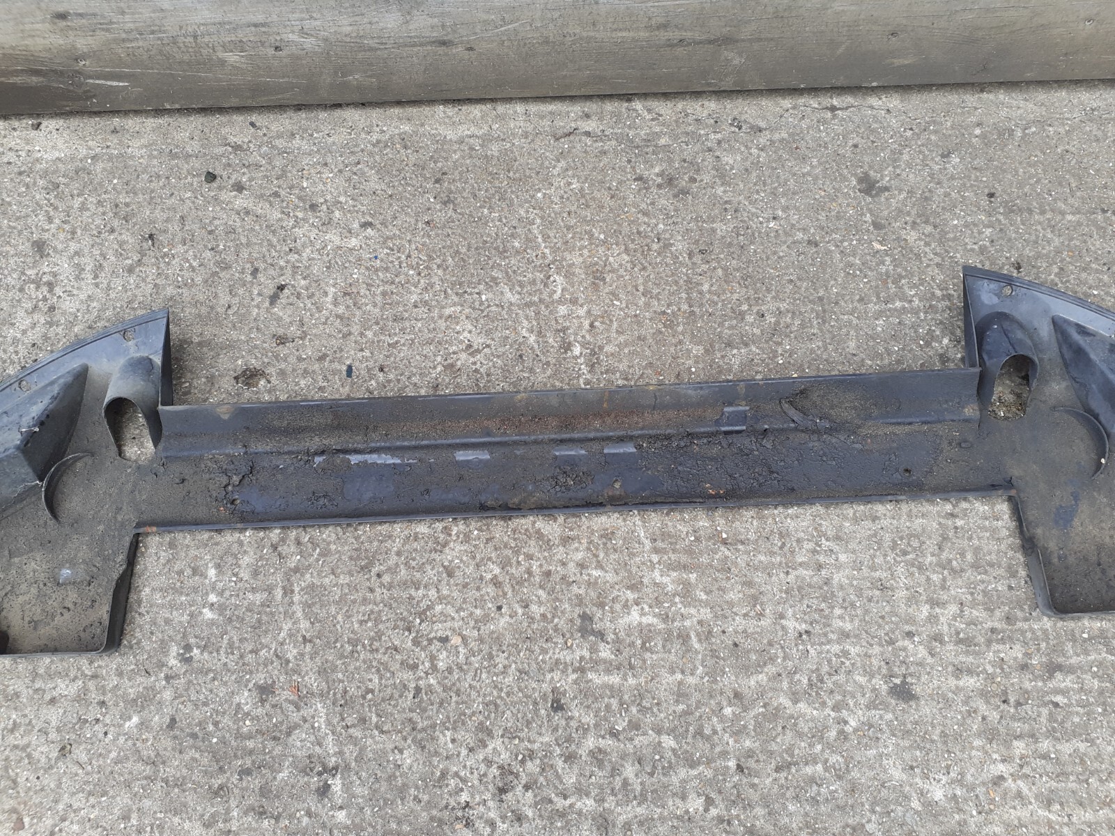 JAGUAR XK8 X100 XKR FRONT BUMPER UNDER TRAY EXTERIOR FITTINGS COUPE ...