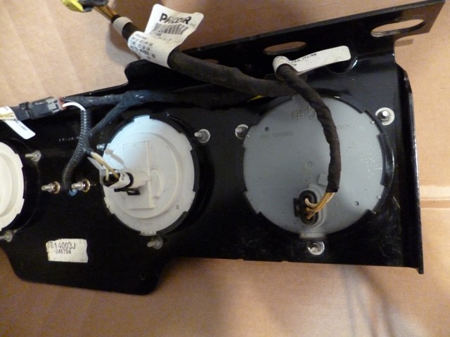 Grote Model 9251 Round 10 LED Turn Stop Marker Red Light for sale ...