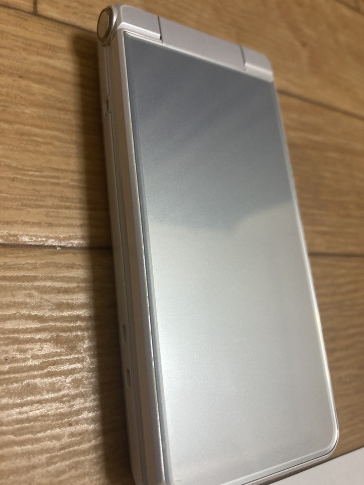 SHARP AQUOS Keitai 2 601SH 602SH White Flip phone Unlocked SIM From ...