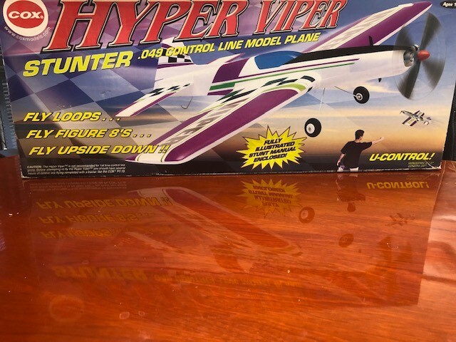 Vintage Cox Hyper Viper Stunter Control line .49 Gas Engine Airplane ...
