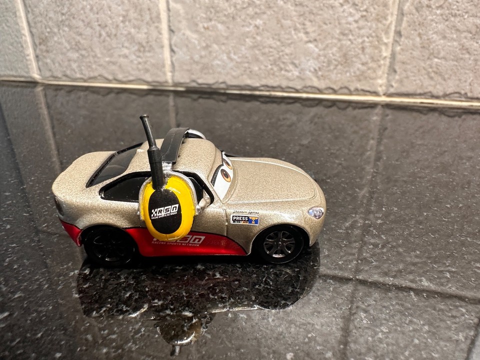 DISNEY PIXAR CARS 3 SHANNON SPOKES with HEADSET RSN Diecast | eBay