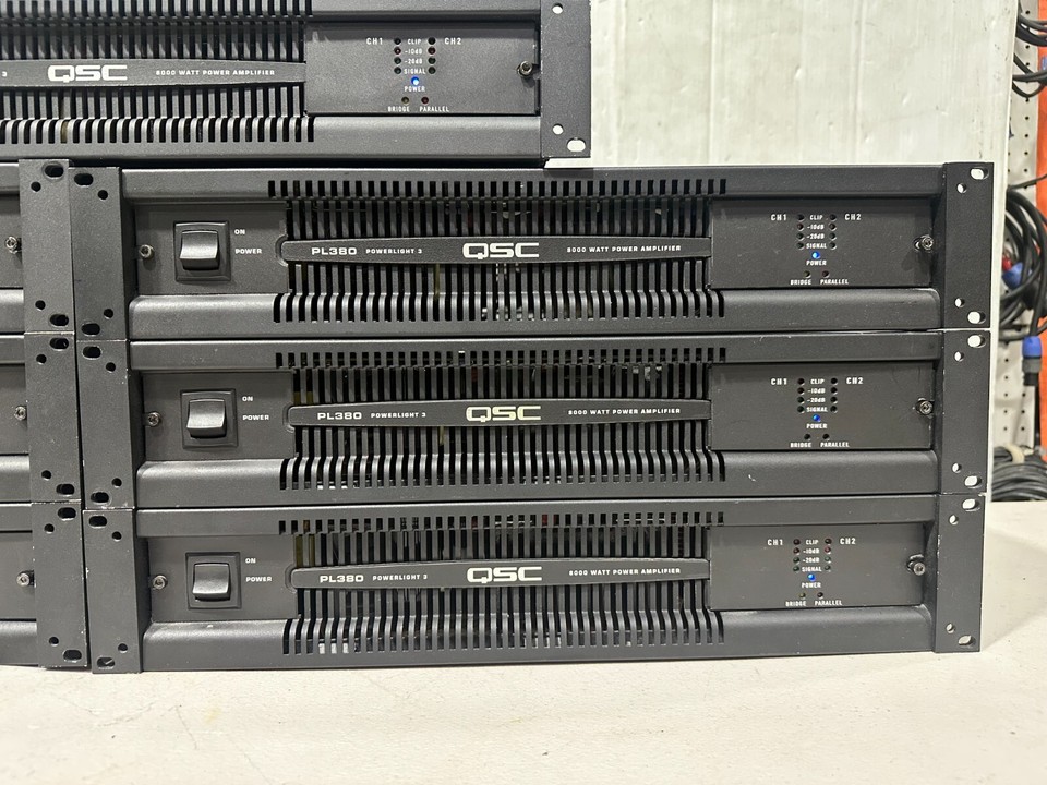 QSC Powerlight PL380 8000 Watt Power Amp #6641-7311 (One ...