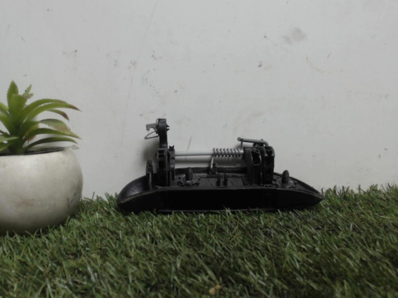 Poignee porte avant gauche DACIA LOGAN 1 6001549493 | eBay