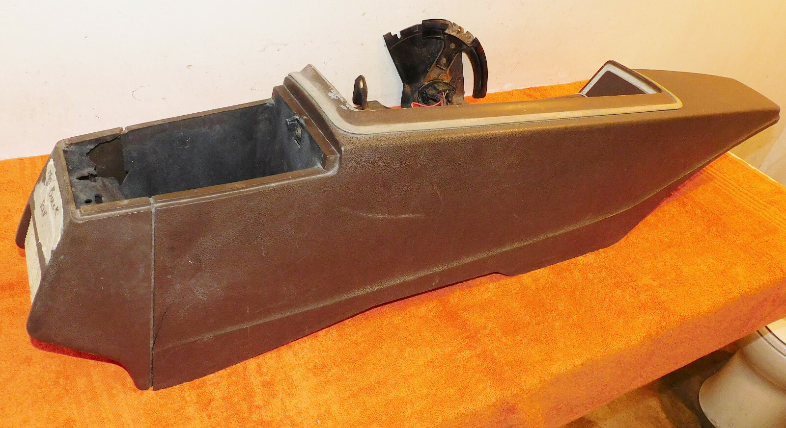 1970 Buick Riviera GS ORIGINAL BROWN CENTER FLOOR CONSOLE with SHIFTER ...