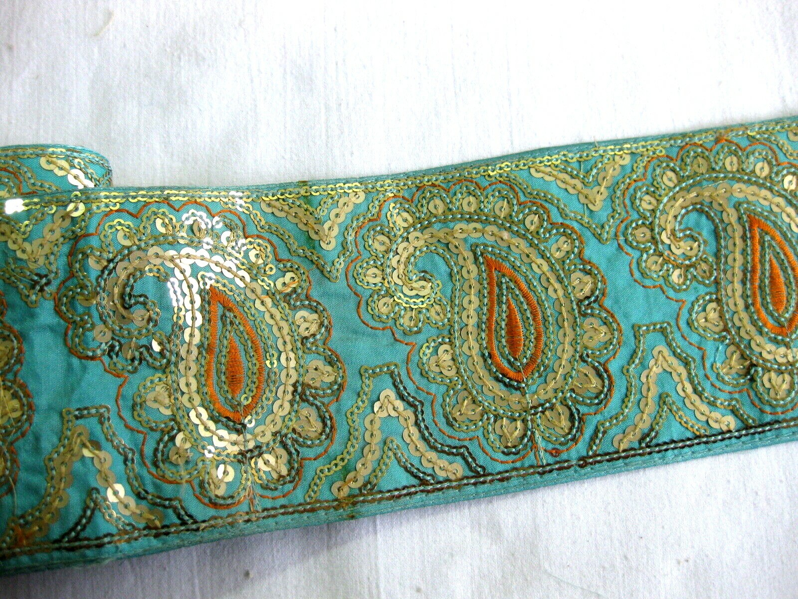 Borte mit aufgestickten Muster u.Pailletten verschiede Farben,9,5cm,lfm ...