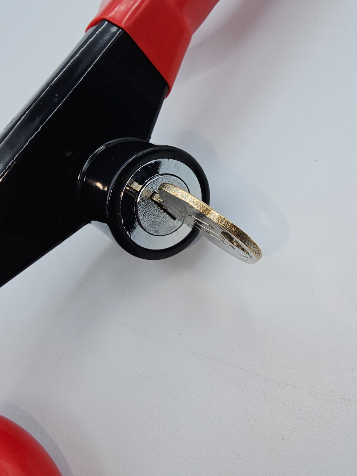 The Club Original Club Steering Wheel Lock with KEY Red | eBay