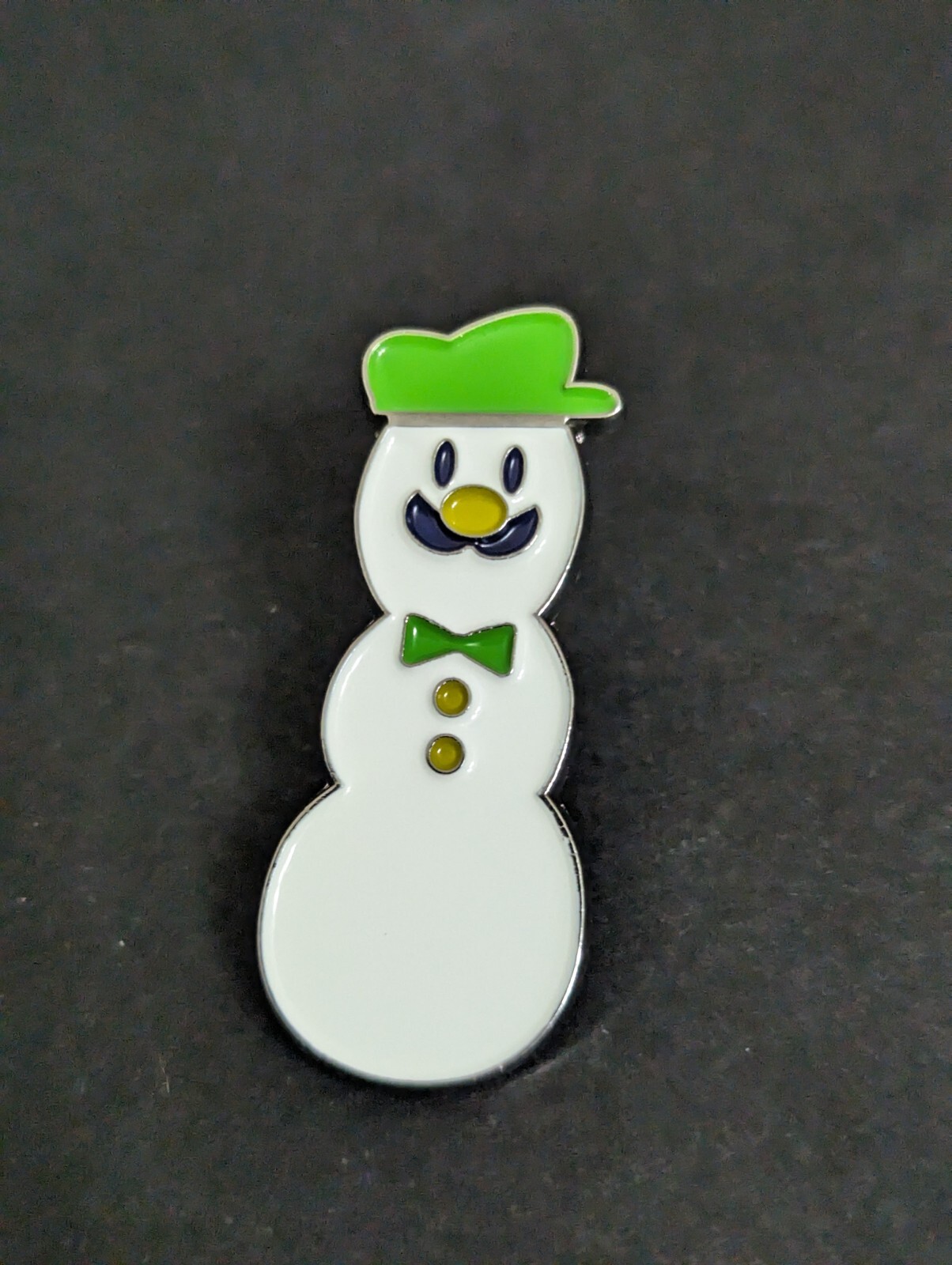 Nintendo Exclusive Mario Luigi Snowman Pin | eBay