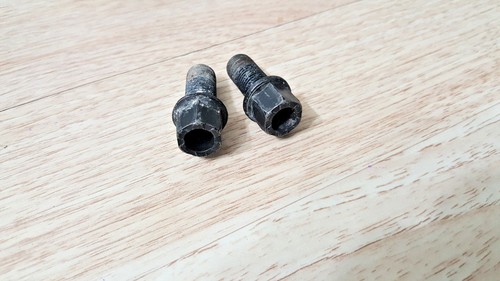 Audi Volkswagen VW Wheel Lug Bolt 9801 8D0601139A 8D0 601 139 A (qty2 ...