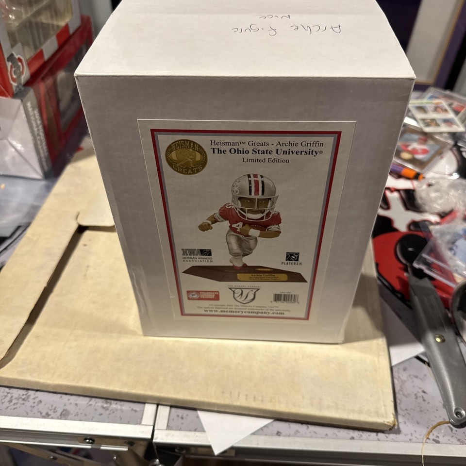 Ohio STATE Football Heisman Greats MEMORY CO Archie Griffin Statue ...