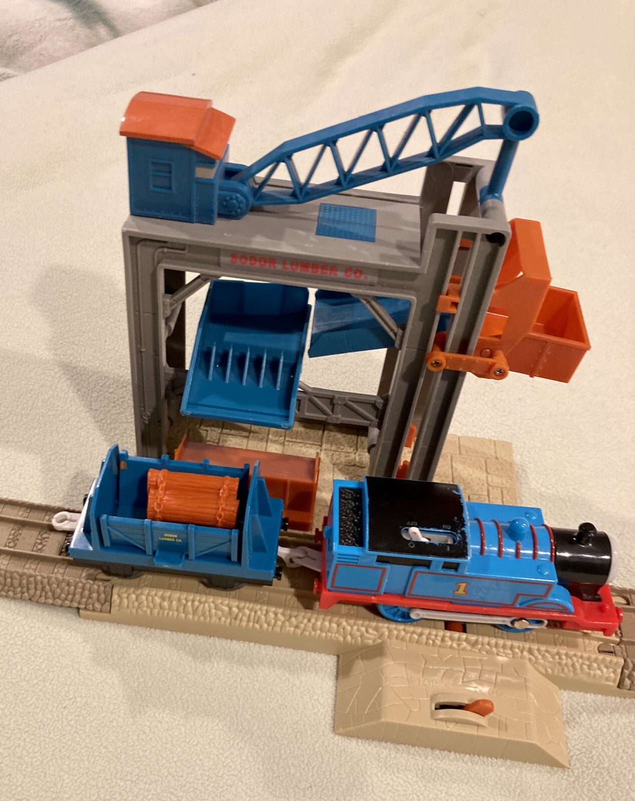 SODOR LUMBER CO. CARGO BUILDING - COMPLETE SET- Thomas Trackmaster ...