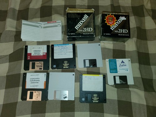 10+1 Pack Maxell MF 2HD IBM Formatted Floppy Disks total 18 Discs AOL ...
