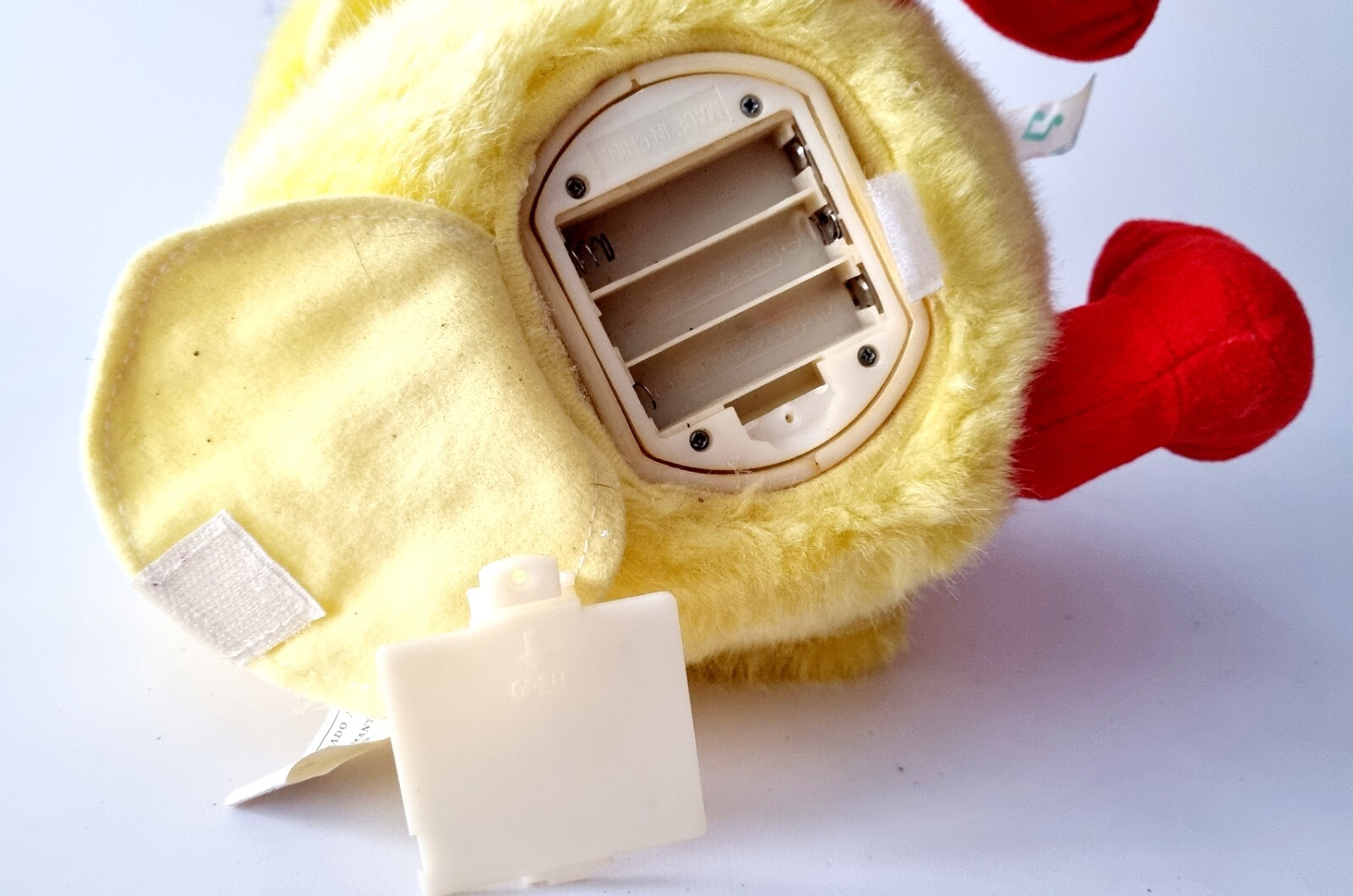 Vintage Item International Singing Duck Yellow Color 10" Animated Plush ...