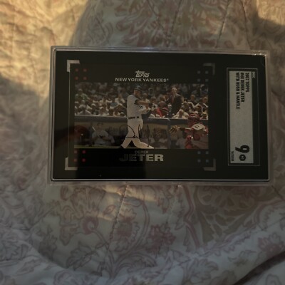DEREK JETER 2007 Topps #40 SP VAR SGC 9 MT w/ Mantle and Bush New York ...
