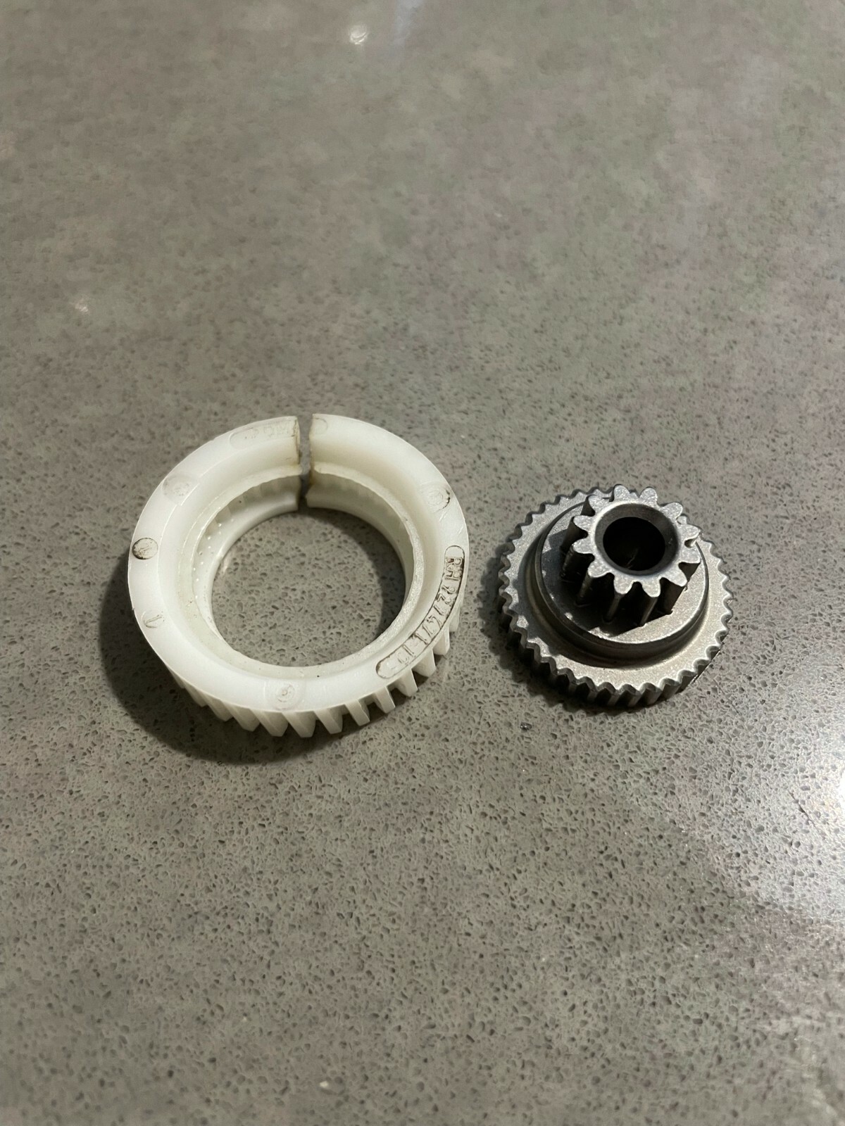 For 2012+ Infiniti G37 / Q60 Convertible Flapper Gear - Right Side ...