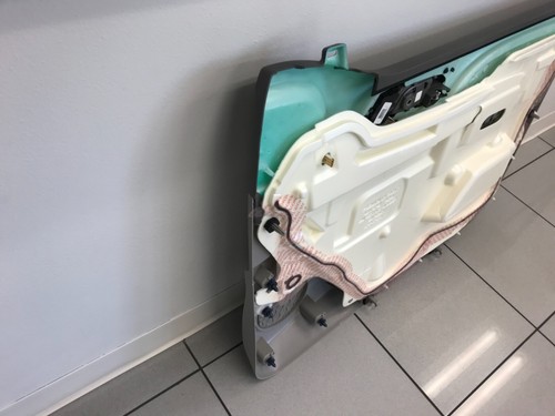 Oem Gm interior front door trim panel left drivers side 84127281 ...