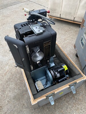 Clean Simplex XL 35mm Projector w/ 5 Star Sound Head, w Road Case Easy ...