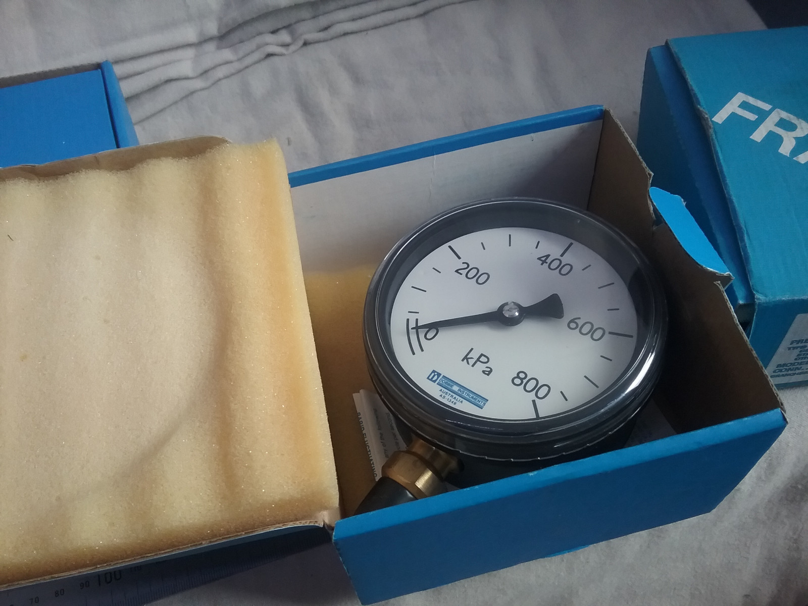 Dobbie Instruments Pressure Gauge PG100441 0-800Kpa | eBay