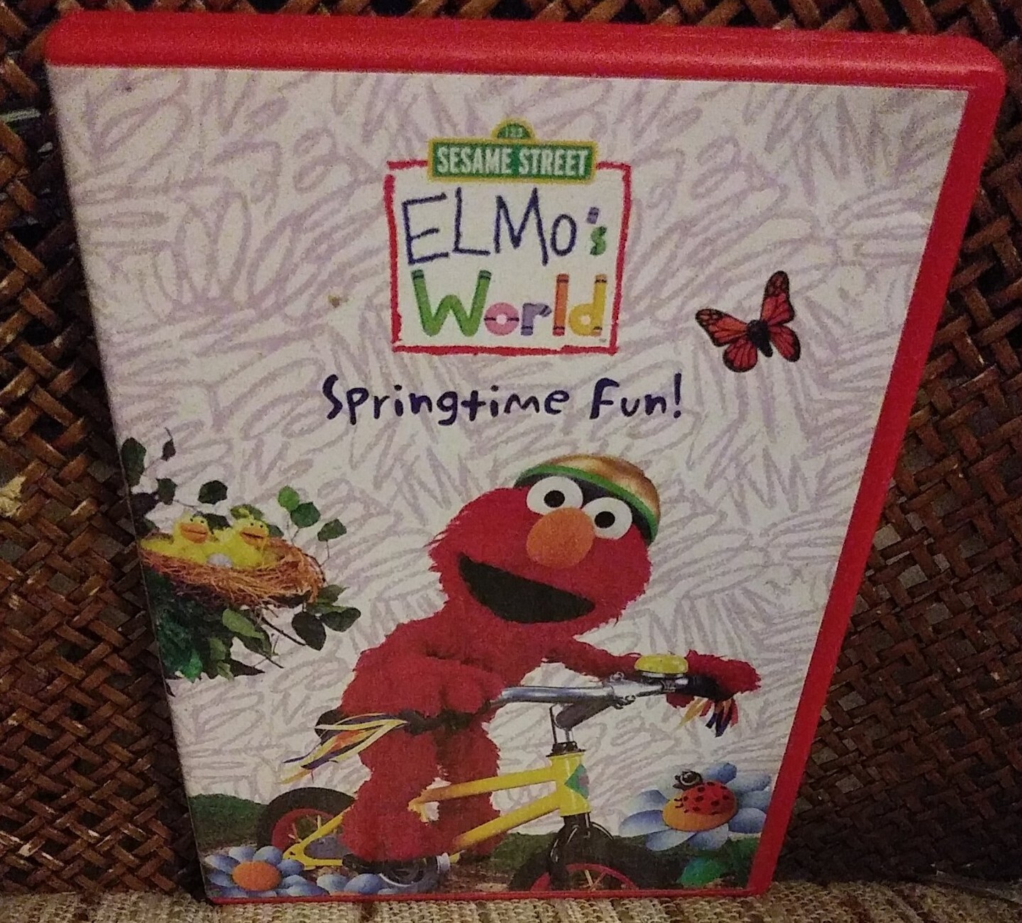 SPRINGTIME FUN DVD ELMO SESAME STREET MINT | Grelly USA