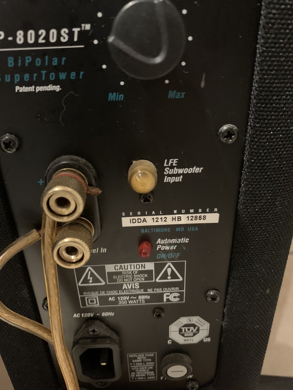 Definitive Technology BP-8020ST bi-polar Tower ( pair ) built in ...