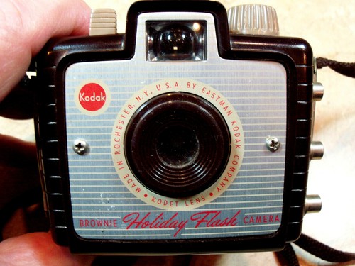 Vintage 1950’s KODAK Brownie Holiday Flash Camera With Strap | eBay