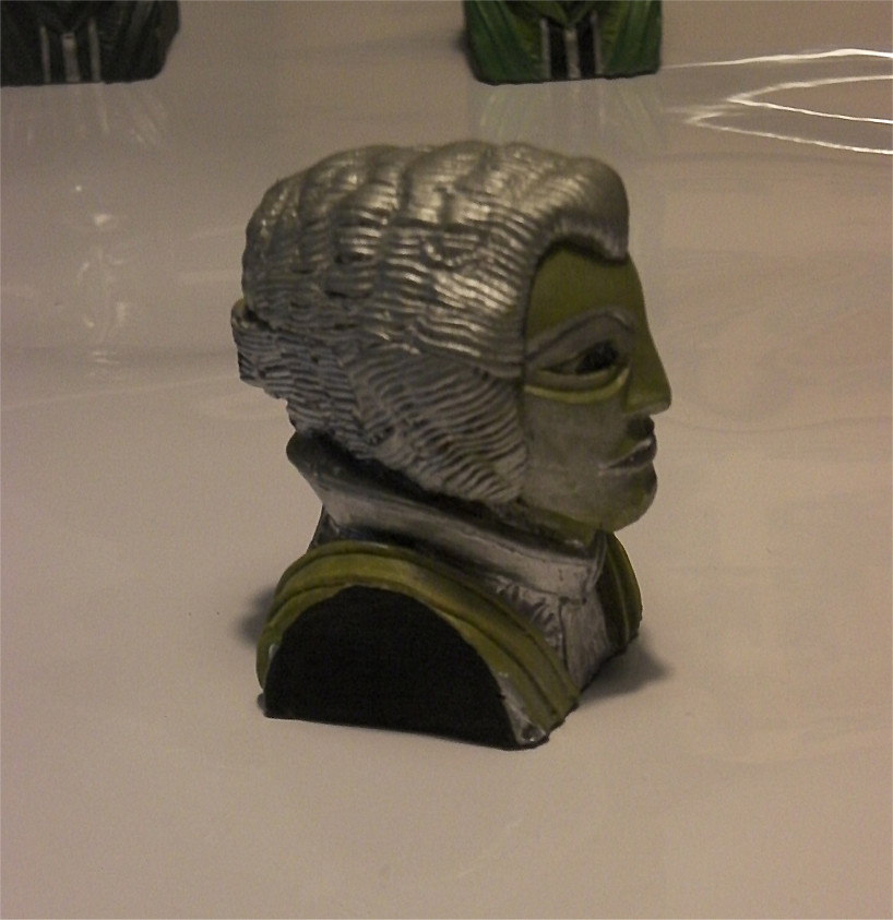 DOCTOR WHO Head up Display bust 'THE ROBOTS OF DEATH' - SUPER VOC ROBOT ...