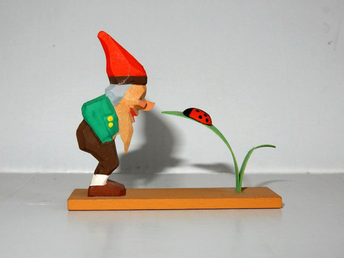 Erzgebirge Volkskunst Emil Helbig Zwerg mit Marienkäfer geschnitzt ...