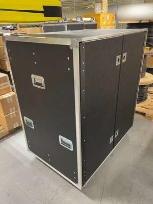 Cabbage Cases Road Flight Case, 28 Rack Units, Double-Wide, Touring ...