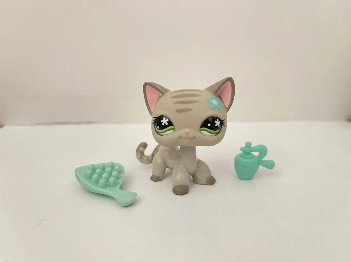 Littlest Pet Shop Shorthair Cat Grey