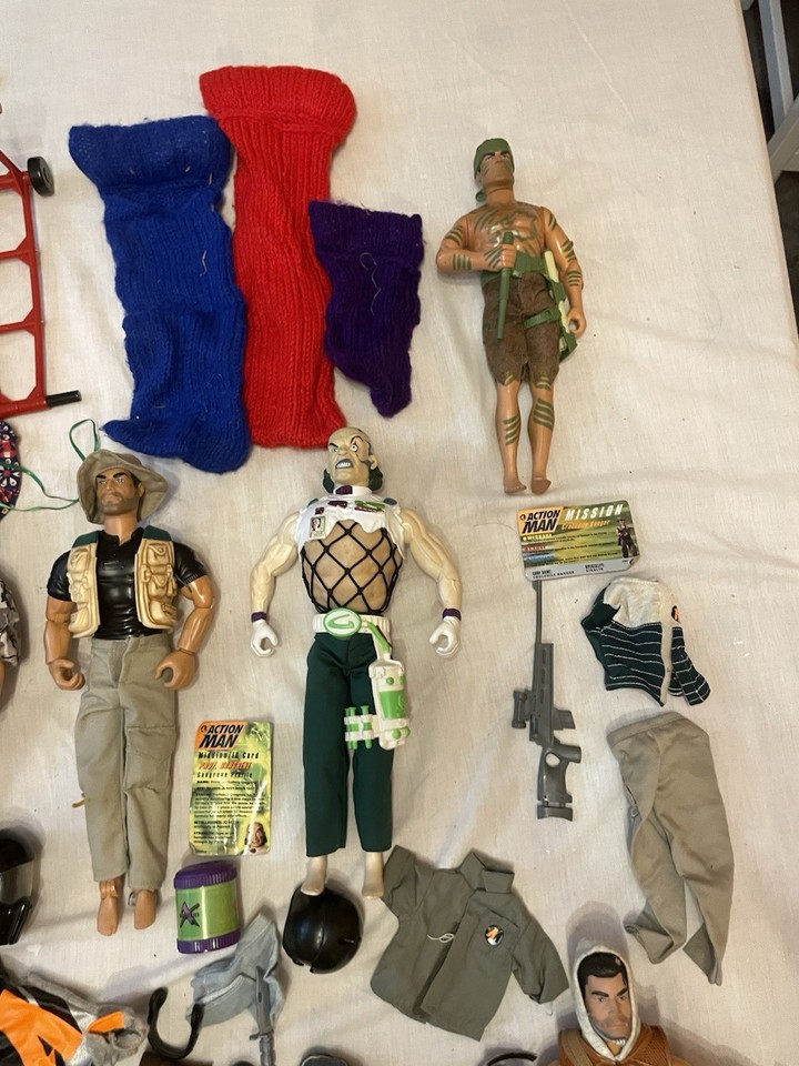 Action Man Huge Job Lot Action Men Figures Guns Clothes Accessories ...