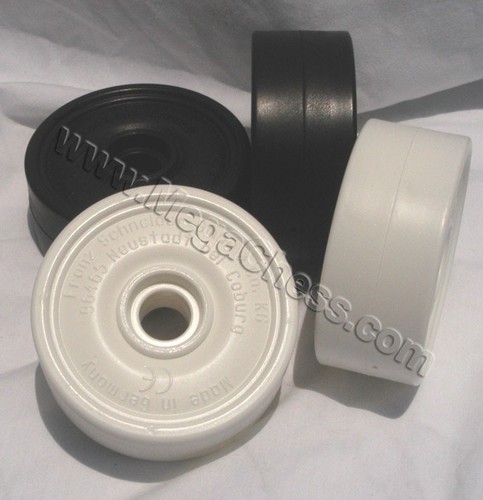 Large Plastic Checkers with 4" Diameter - Garden Checkers - Outdoor ...