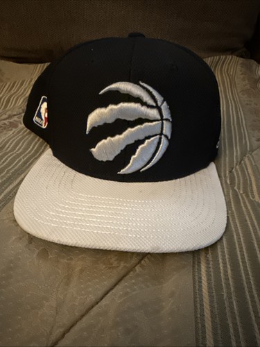 Official NBA Toronto Raptors Adidas Snapback Basketball Cap Black ...