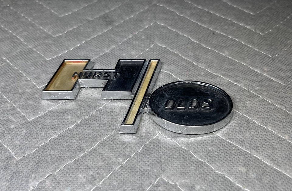 1979 Hurst Olds Center Console Shifter Emblem Plastic | eBay