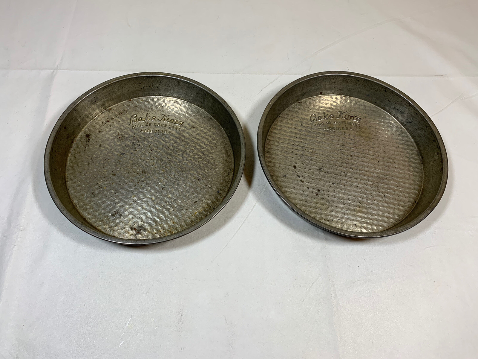 Vtg BAKE KING King of Bakeware Lot of 2 Round Cake Pans 9" Dimple ...