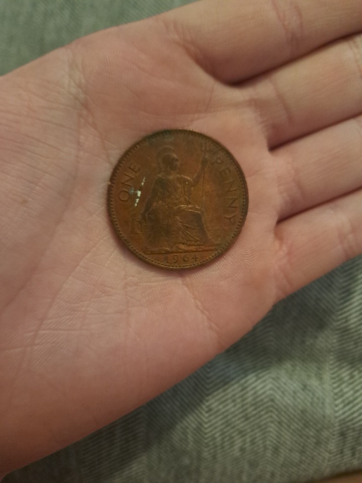4 very rare old british 1p coins. 2 1967 and 2 1964 BUY BEFORE PRICE ...
