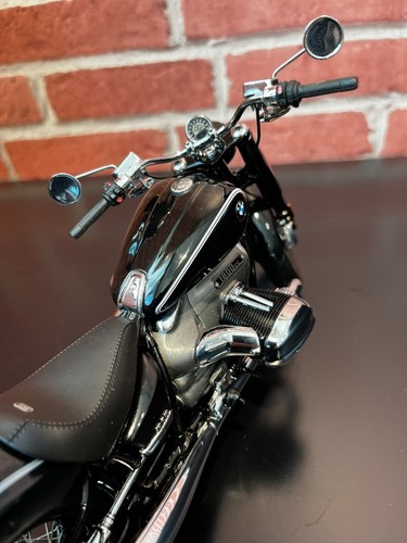 BMW Miniatur Motorrad R18 (K34) 1:10, FIRST EDITION | eBay.de