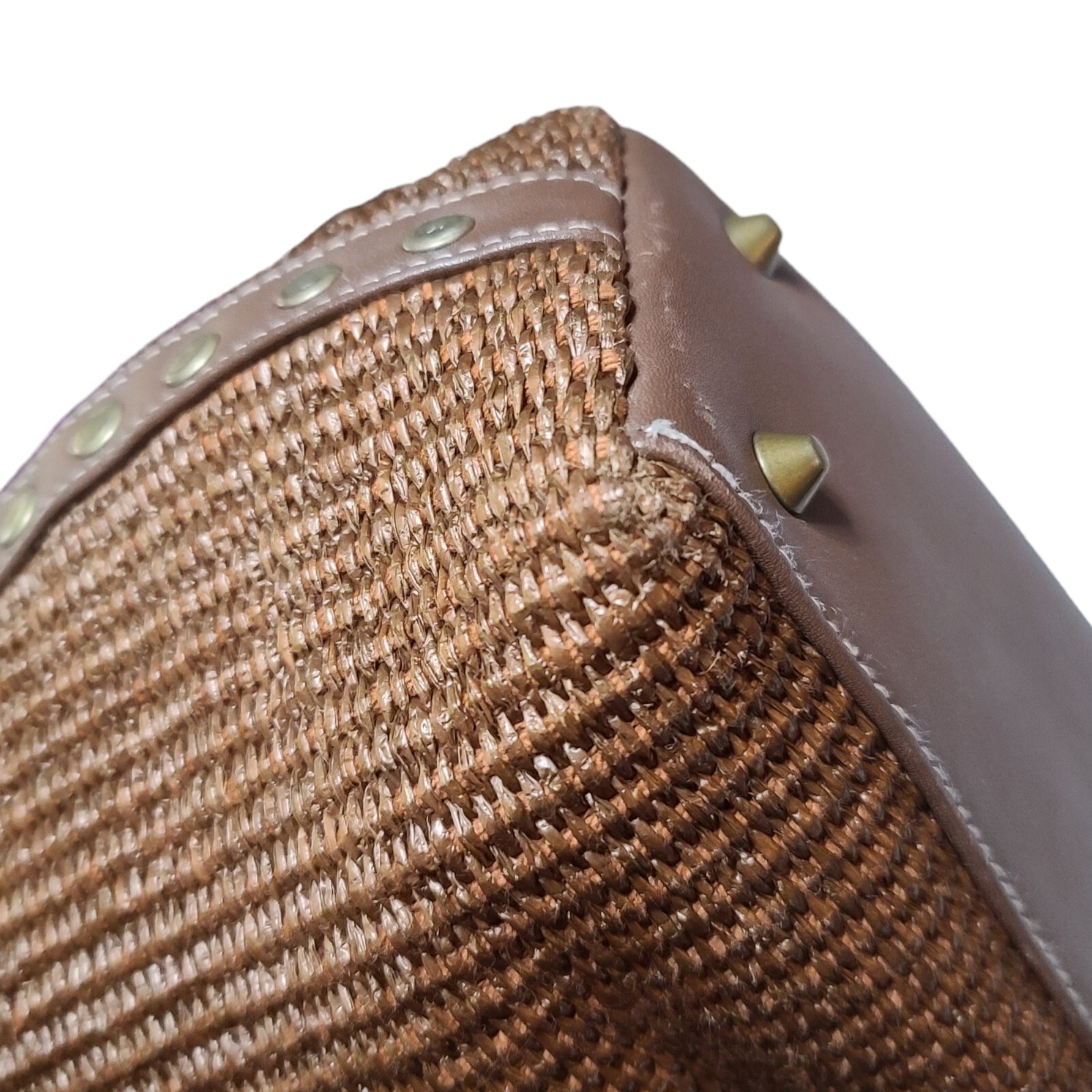 Isabelle Fiore Beaded Woven Shoulder Bag Brown Flower Rivets Pink ...