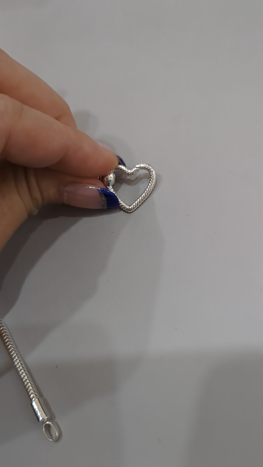 NEW 100% Authentic PANDORA Moments Heart Closure Snake Chain Bracelet ...